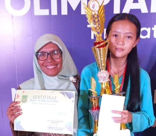 Dari Belakang Padang ke Panggung Prestasi! Jocelyn Siswa SMPN 1 Batam ...